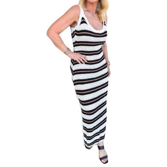 Gilli | Dresses | New Gilli Carly Crochet Midi Dress In Whiteblacktan ...